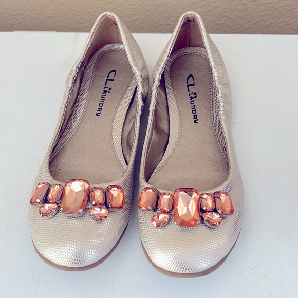 CL by Laundry | Shoes | Cl By Laundry Slides Slip On Flats Sz 6 | Poshmark